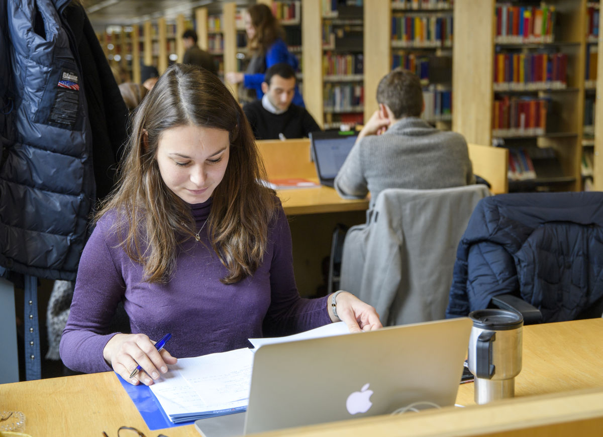 Is de Digital Services Act (DSA) een vloek of een zegen - Privacy ...